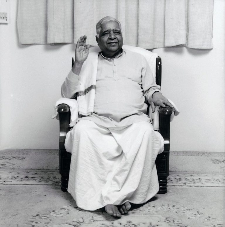 How S. N. Goenka Taught The World To Meditate - Insight Timer Blog